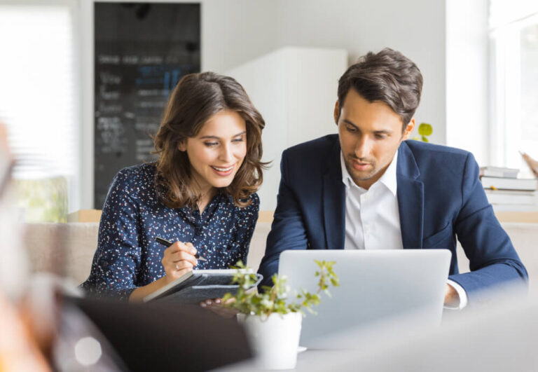 Teams vs Groups: Understanding Key Differences